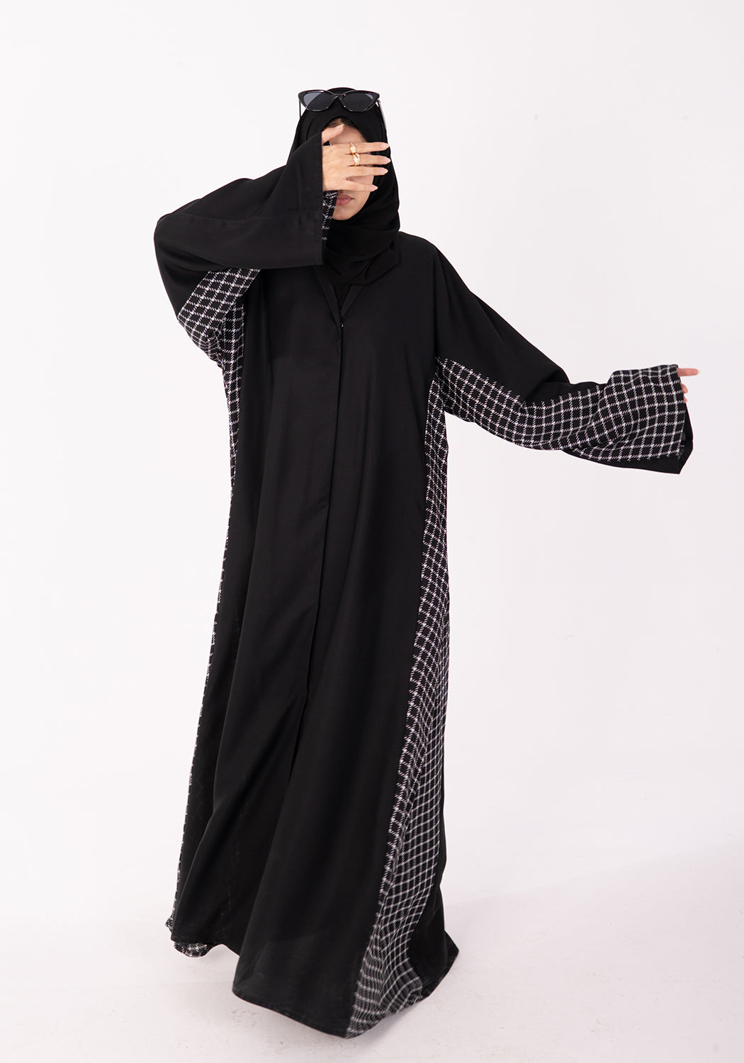 Black Checkered Abaya – ABAA